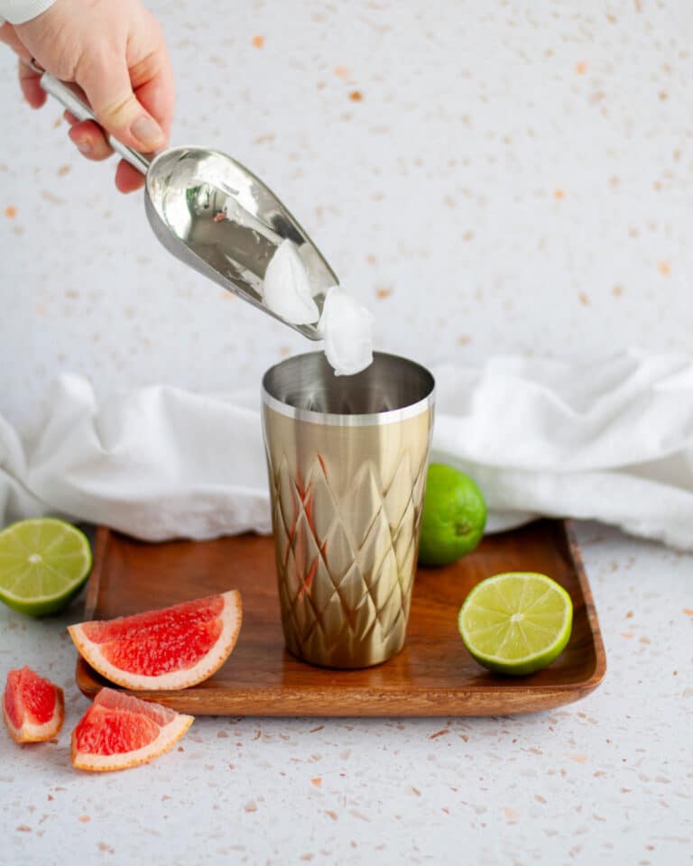 Grapefruit Paloma Cocktail Recipe