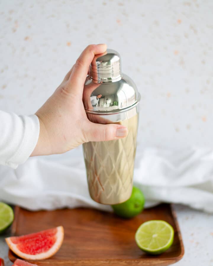 Grapefruit Paloma Cocktail Recipe