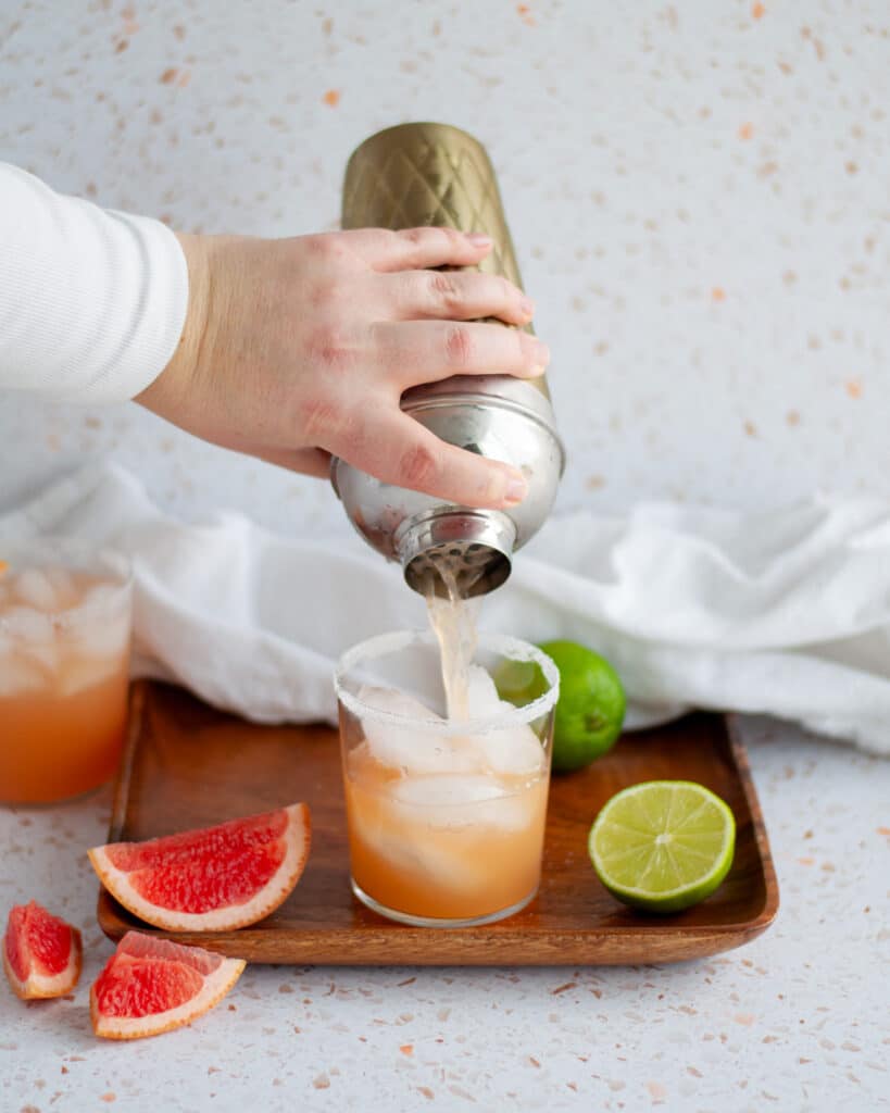 Grapefruit Paloma Cocktail Recipe